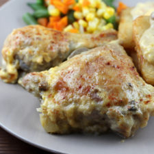 One Dish Chicken and Cheese Gravy Recipe - Cully's Kitchen