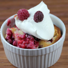 Simple Raspberry Cobbler Recipe - Cully's Kitchen