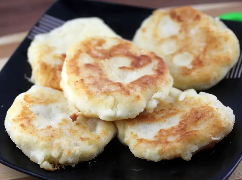 Mashed Potato Cakes Recipe - Cully's Kitchen