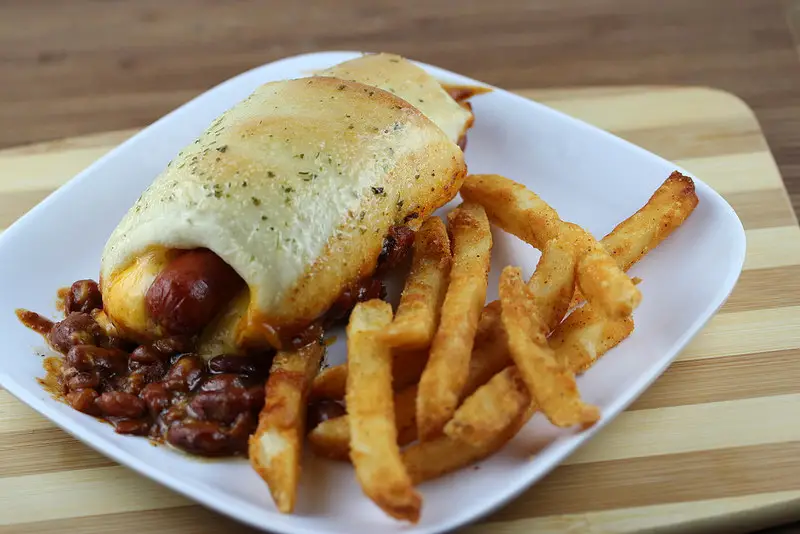 Chili Cheese Dog Recipe - Cully's Kitchen
