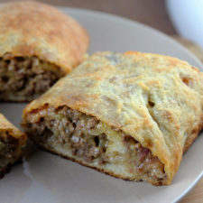 Bacon Cheeseburger Roll-Up Recipe