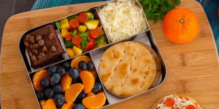 The Nutritional Facts of Pizza Lunchables - Cully's Kitchen