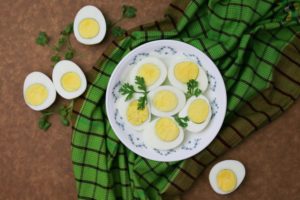 How Can You Tell If A Hard Boiled Egg Is Bad? - Cully's Kitchen
