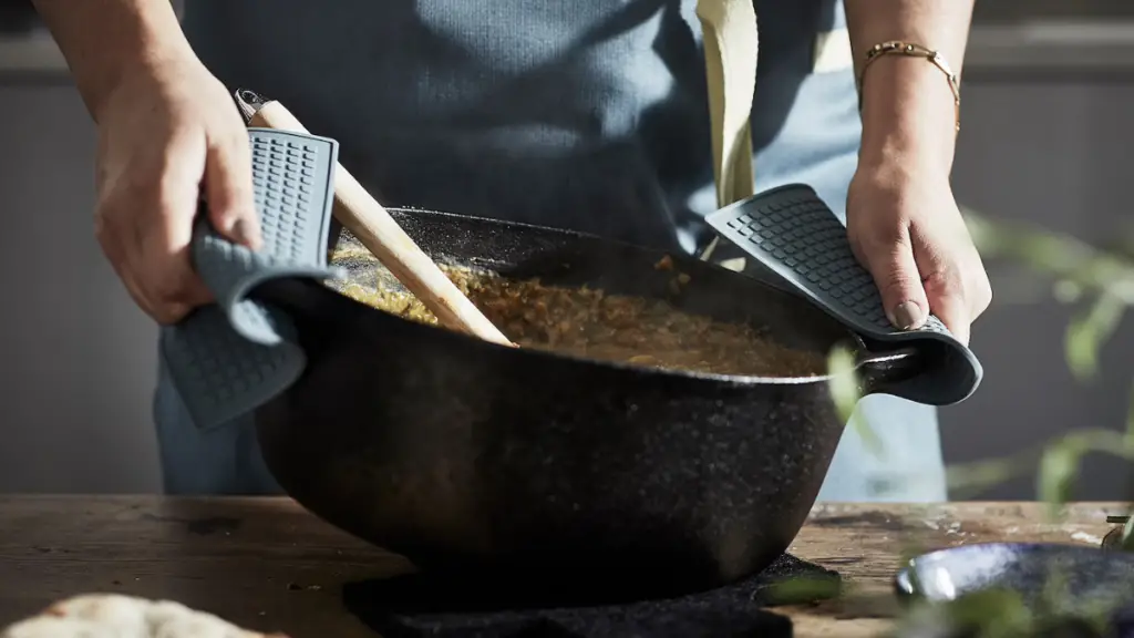 Tips For Choosing Pot Holders - Cully's Kitchen