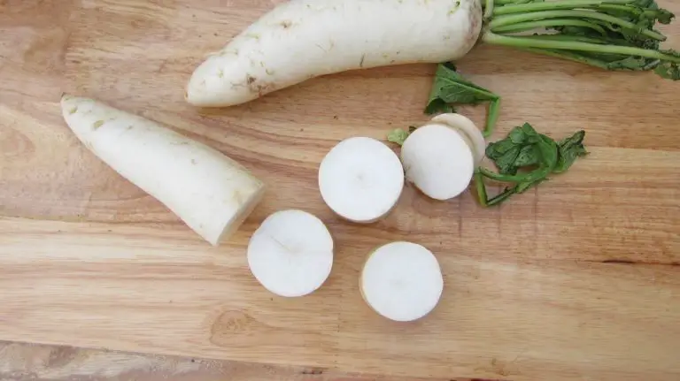 How To Tell If Radish Is Gone Bad? - Cully's Kitchen