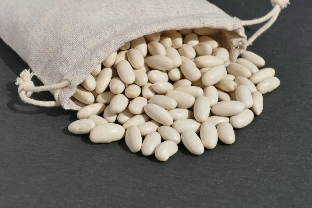 Seven Ways to Use White Beans - Cully's Kitchen